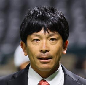 侍ジャパン松田宣浩コーチがソフトバンク元同僚と会食＆ゴルフ、川崎宗則らと「熱男」ポーズも | StartHome