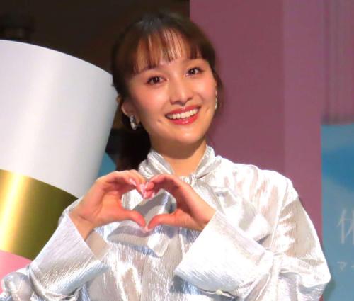 百田夏菜子、30代の成熟実感「一度立ち止まったり振り返ったりする余裕ができた」 | StartHome